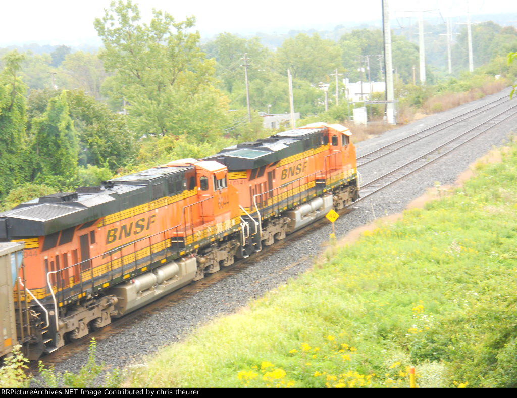 BNSF 6044